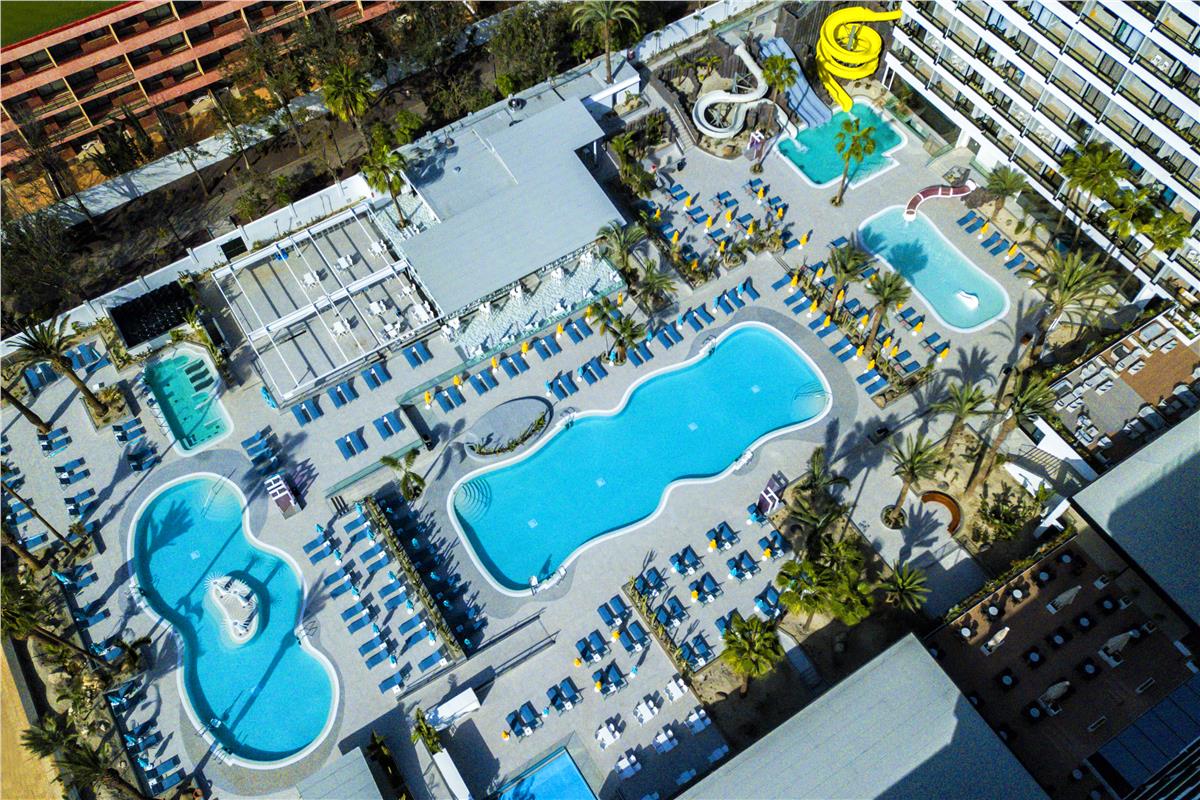 Spring Hotel Bitacora