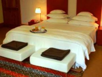 Isla Victoria Lodge