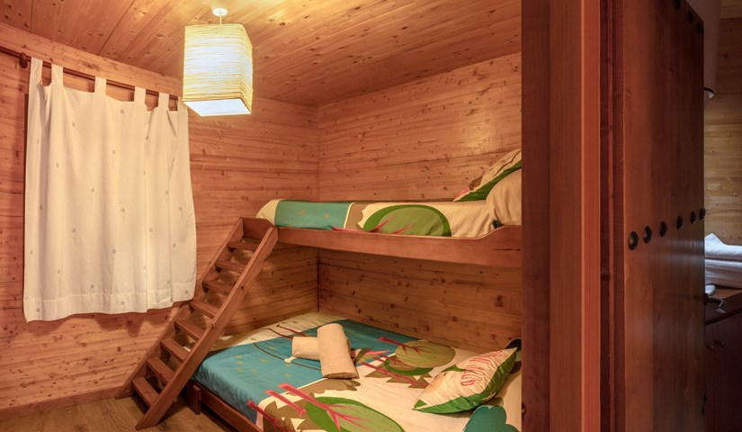 Magic Robin Hood Sports, Waterpark & Medieval Lodge Resort, Benidorm ...
