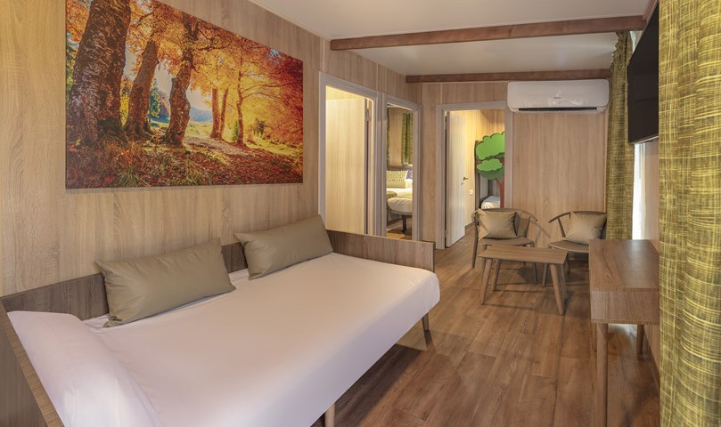 Magic Robin Hood Sports, Waterpark & Medieval Lodge Resort, Benidorm ...