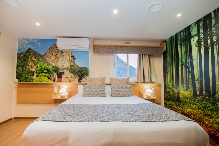 Magic Robin Hood Sports, Waterpark & Medieval Lodge Resort, Benidorm ...