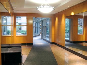 Woogo Times Square Apartments, New York - dnata Travel
