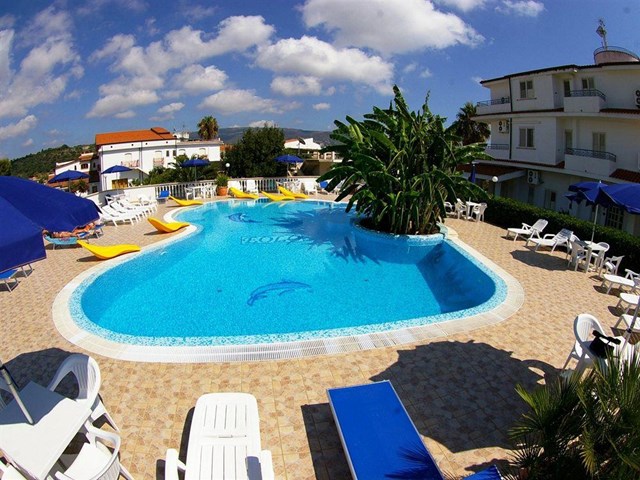 Eolo Hotel Residence, Calabria, Italy | Travel Republic