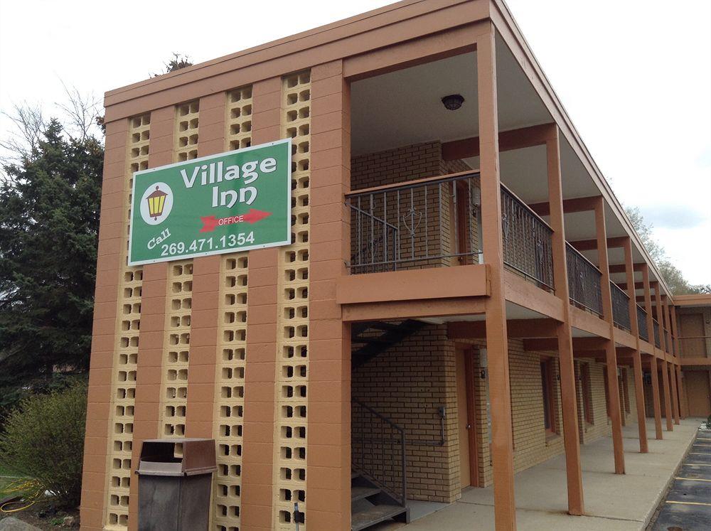Village Inn Motel Berrien Springs