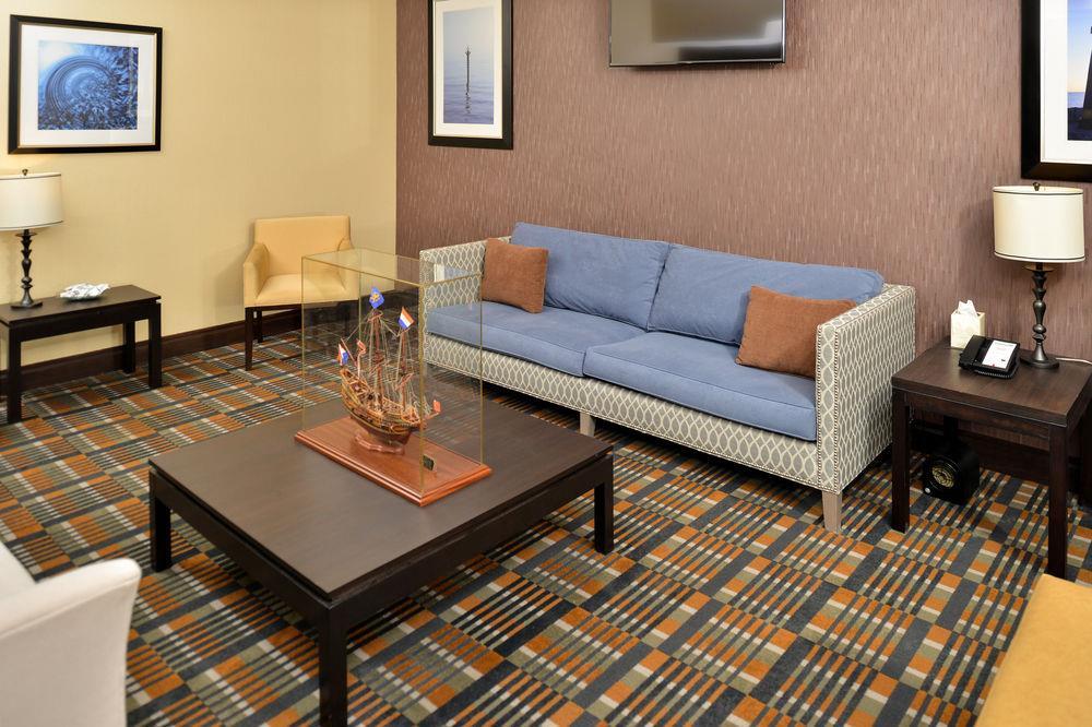 Holiday Inn Express Hotel & Suites Peekskill - Hudson Valley
