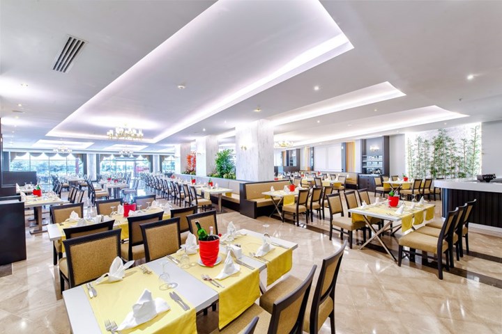 Aquasis Deluxe Resort & Spa, Altinkum, Didim, Turkey | Travel Republic