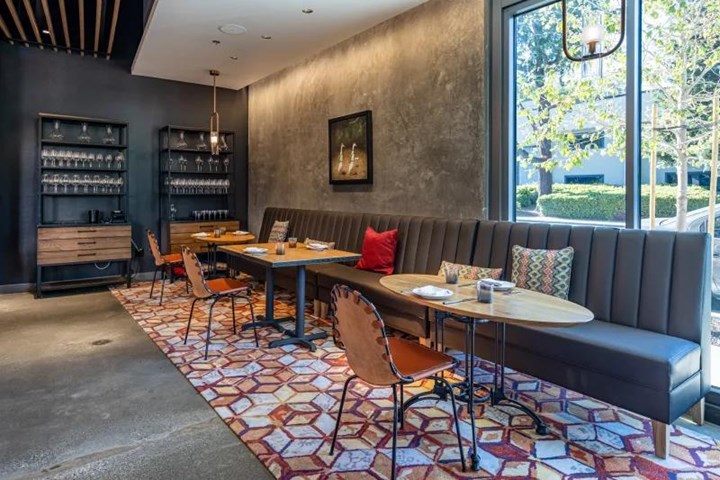 Shashi Hotel Mountain View, An Urban Resort, Mountain View - dnata Travel