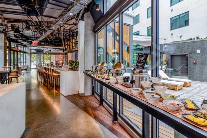 Shashi Hotel Mountain View, An Urban Resort, Mountain View - dnata Travel