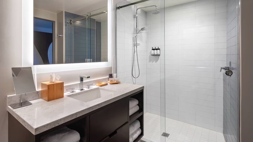 The CURRENT Hotel, Autograph Collection, Tampa - dnata Travel