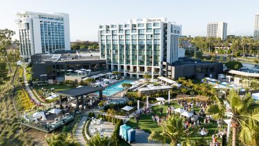 Vea Newport Beach, A Marriott Resort & Spa